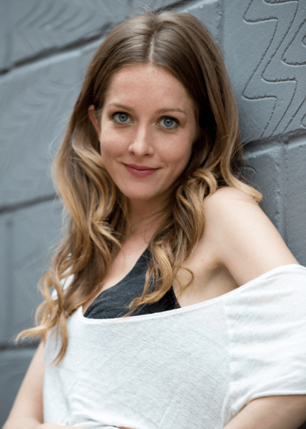 An Interview with Zoe Richards – The Actress who Played Louise Paxton ...